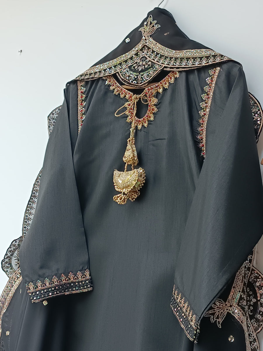 ANIZA (BLACK)– Lubana Store