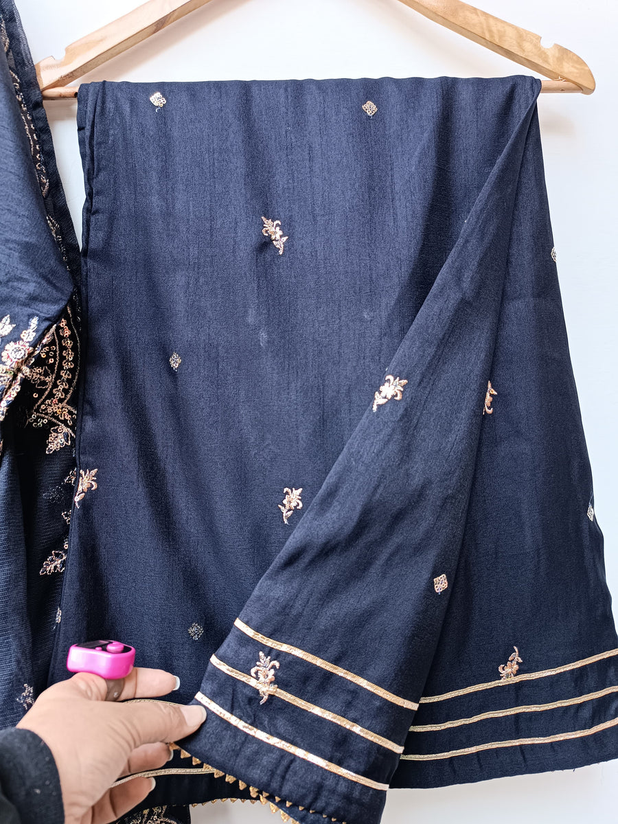 BIBO JAN 01 (NAVY)– Lubana Store