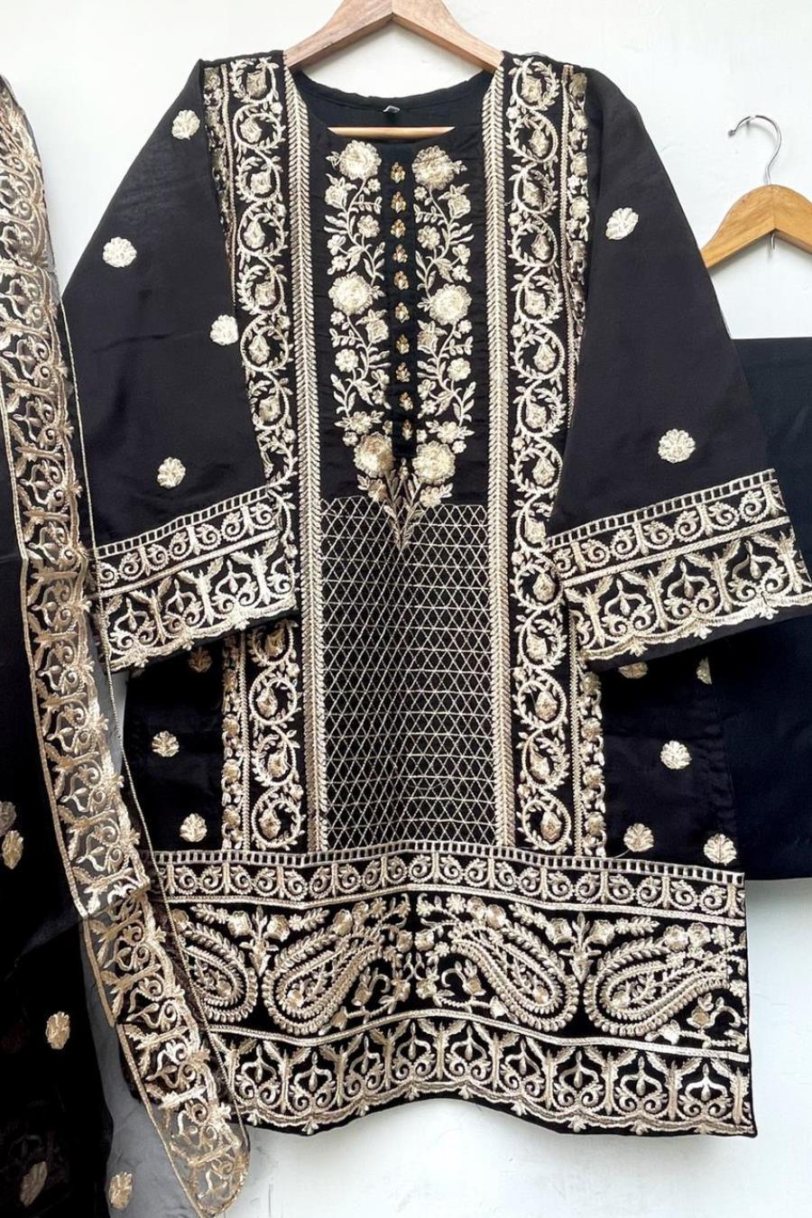 SANAM (BLACK) – Lubana Store